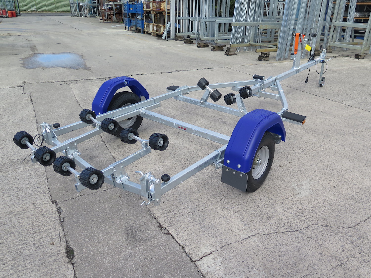 Indespension Coaster 5 Swing - 5m Marine Trailer | Indespension